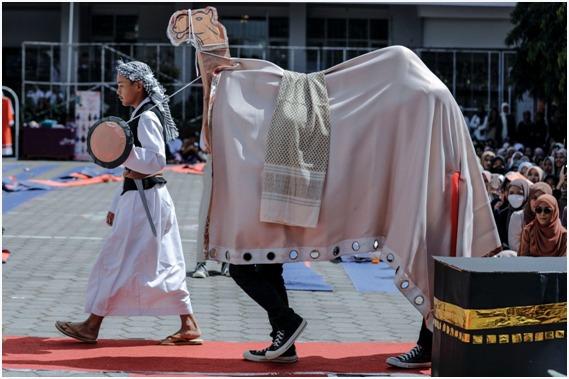 Peringati Isra Mi’raj, SMAN 26 Bandung Gelar Cosplay Tokoh Islam Dunia