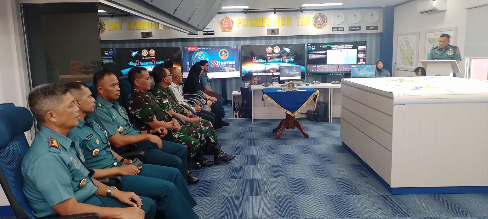 Danlanal Bintan Hadir Pada Acara Peresmian Maritim Command Center Batam